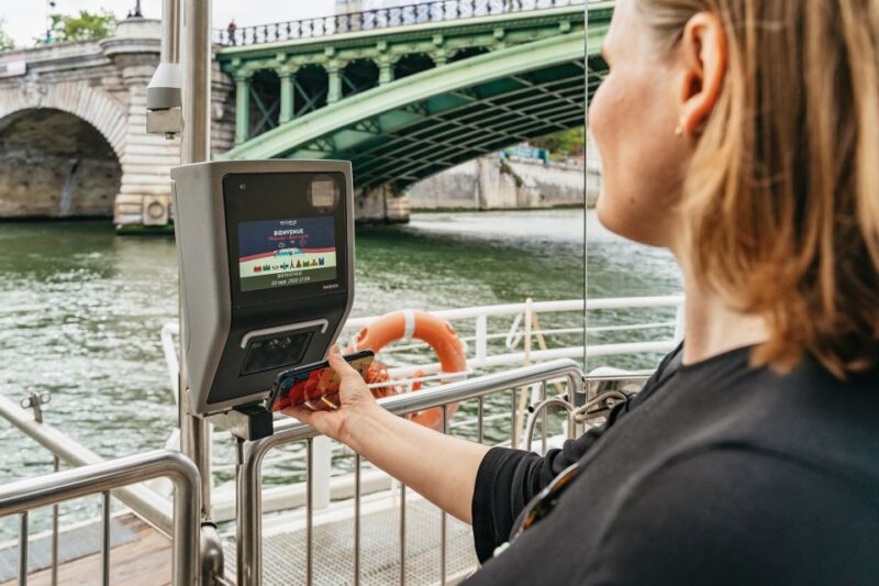 Paris: Hop-On Hop-Off Seine Cruise Pass with 9 Stops - FAQs