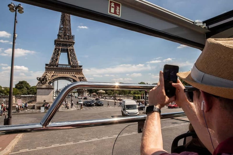 Paris: Hop-on with Emily walking tour and bus tour - Starting Point and How It Works
