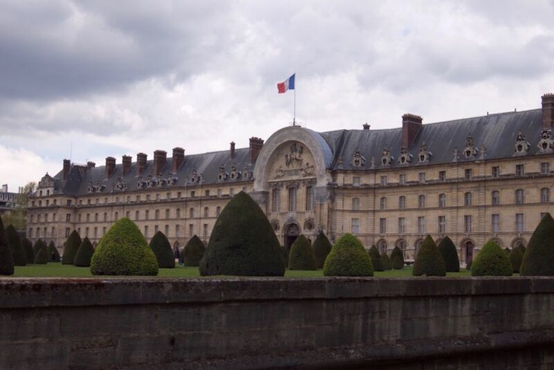 Paris: Invalides and Napoleon's Tomb Army Museum Guided Tour - FAQ