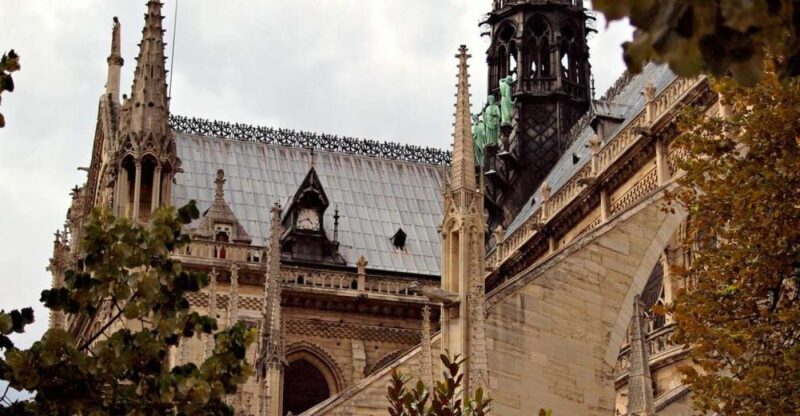 Paris Jewish History 2-Hour Private Guided Walking Tour - Exploring Jewish Influences in Notre-Dame and Beyond
