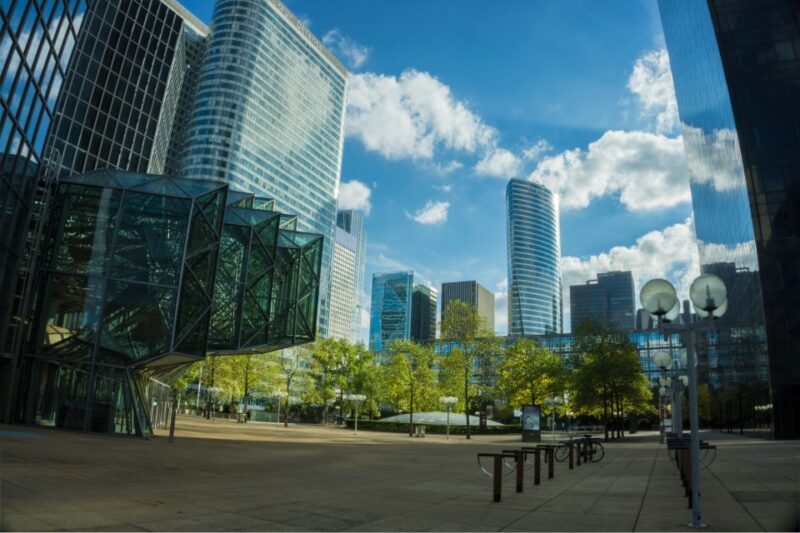 Paris: La Défense Private Guided Tour - How the Experience Feels