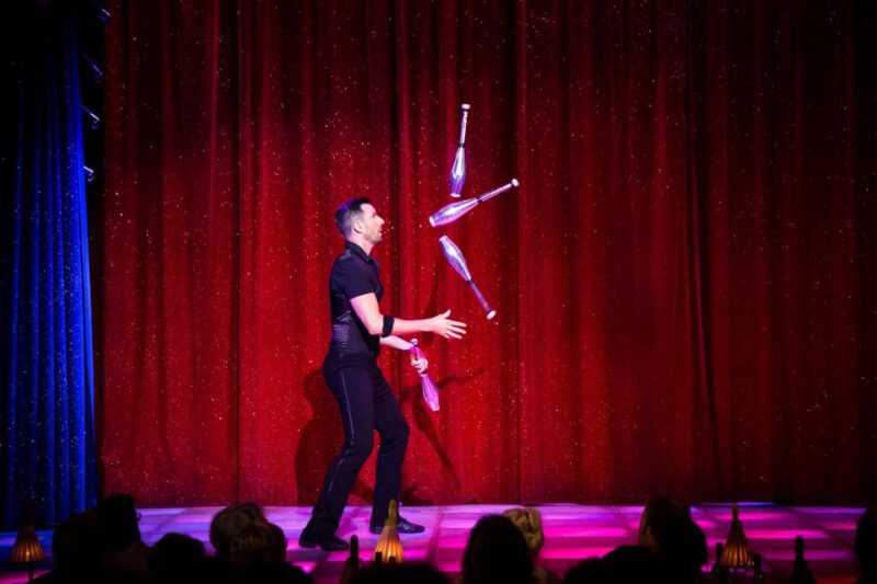 Paris: La Nouvelle Eve Cabaret Show with Champagne - Key Points