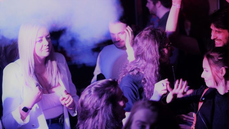 Paris: Latin Quarter Guided Pub Crawl to Bars and Clubs - Participant Requirements