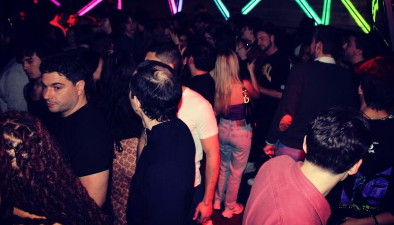 Paris: Latin Quarter Guided Pub Crawl to Bars and Clubs - Fun Activities and Games