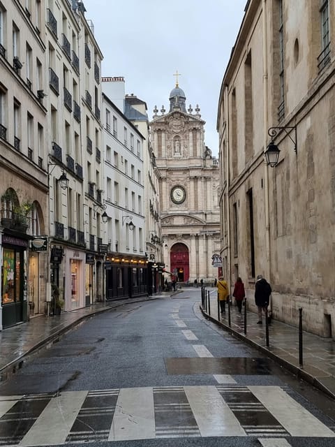 Paris: Le Marais Highlights Walking Tour in a Small Group - Value and Experience