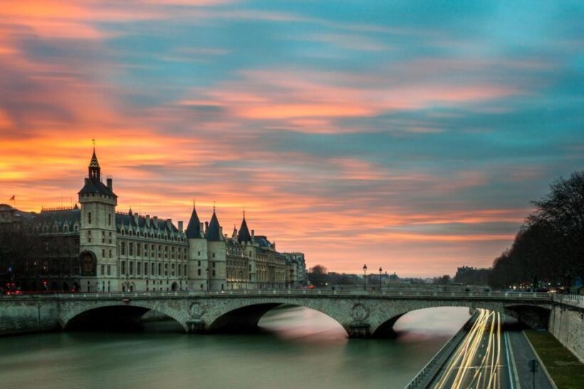 Paris: Louvre Museum Entry Ticket and Seine River Cruise - In The Sum Up