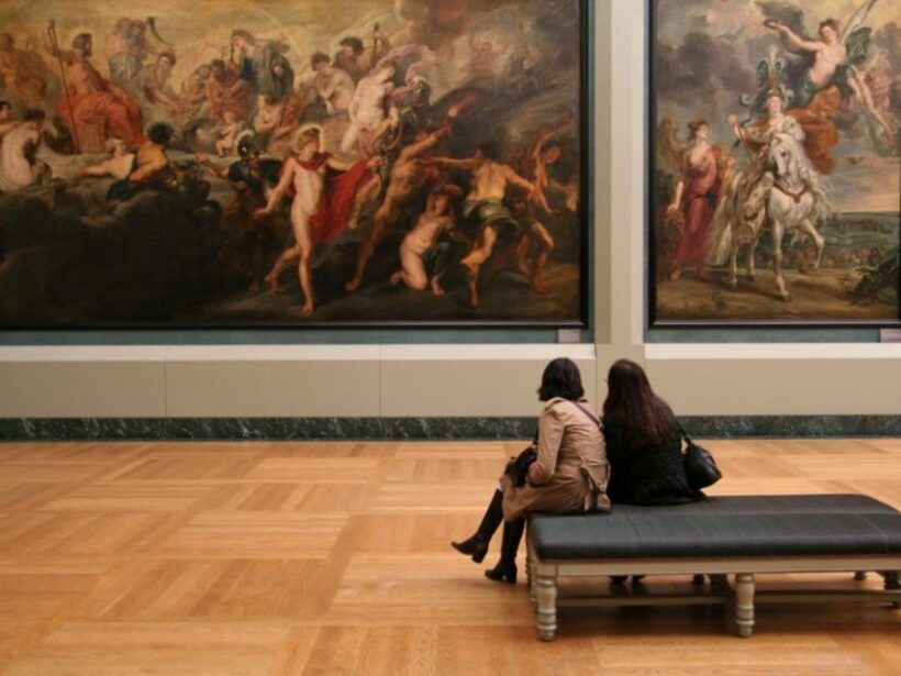 Paris: Louvre Museum Fast Entry and Hop-On Hop-Off Bus Tour - A Closer Look at What This Tour Offers