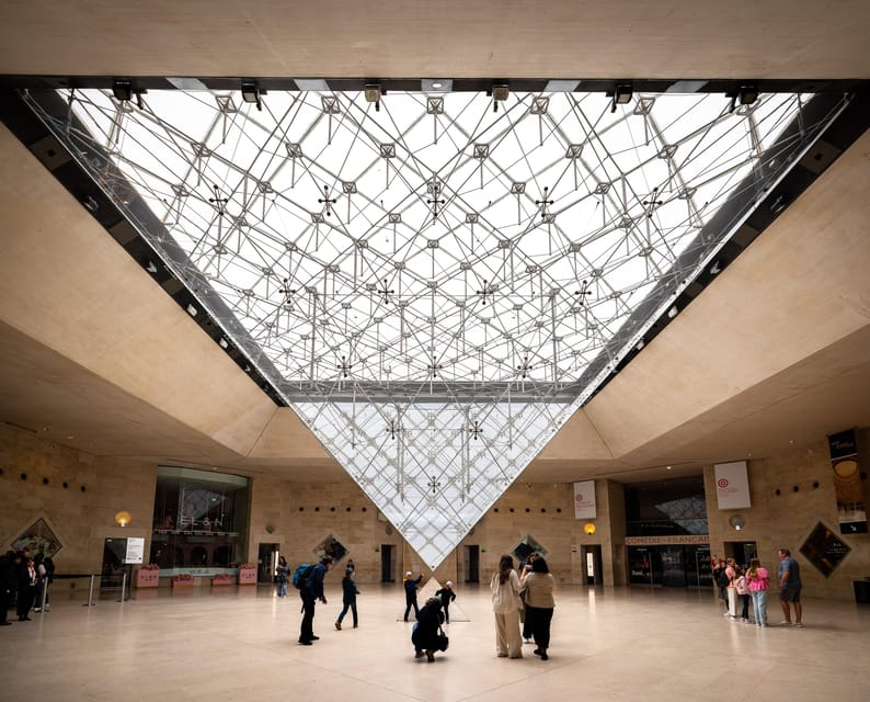 Paris: Louvre Museum Guided Tour with Wine & Cheese Tasting - Key Points
