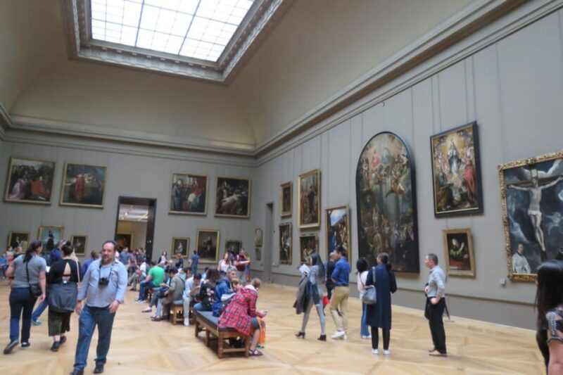 Paris: Louvre Museum Ticket with Masterpieces Audio Guide - Key Points