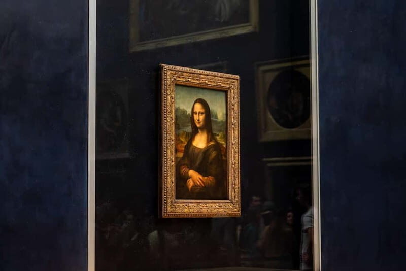 Paris: Louvre Must-See Tour with Reserved Entry Ticket - Group Size and Personalization