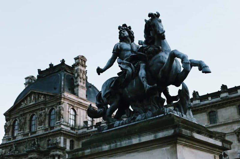 Paris: Louvre Must-See Tour with Reserved Entry Ticket - Authentic Experiences from Travelers