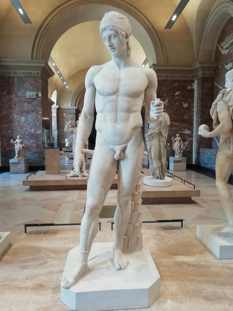 Paris: Louvre night tour with private guide - Is This Tour Worth the Price?