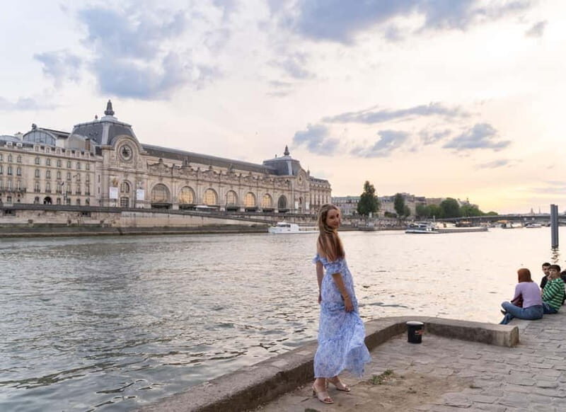Paris: Louvre-Orsay professional photoshoot in  of Paris - FAQs