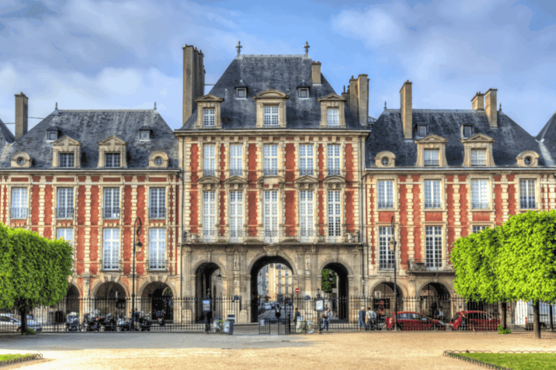 Paris: Marais District Walking Tour with a Local Guide - The Experience: Stories, Secrets, and Local Tips