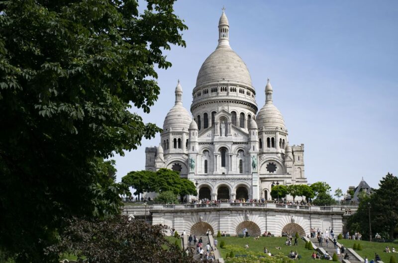Paris Montmartre Highlights Walking Tour - Small Group - Frequently Asked Questions