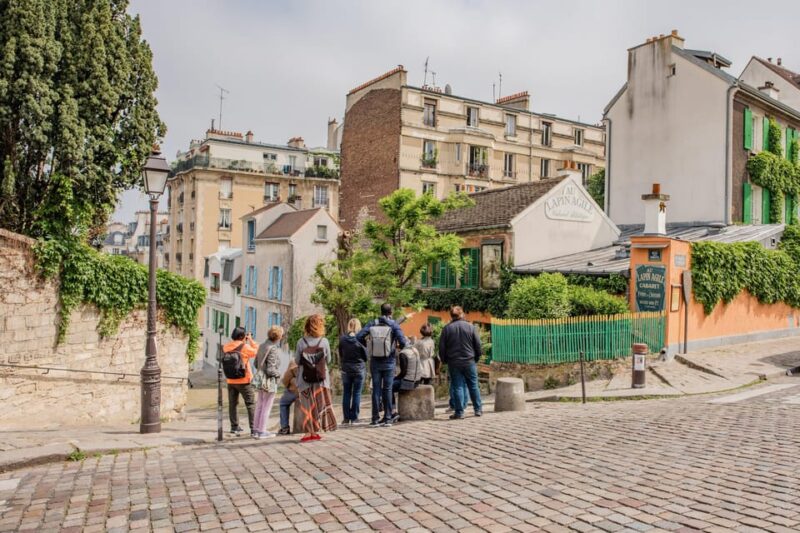 Paris: Montmartre Walking Tour with Official Local Guide - Why This Tour Is Worth Your While