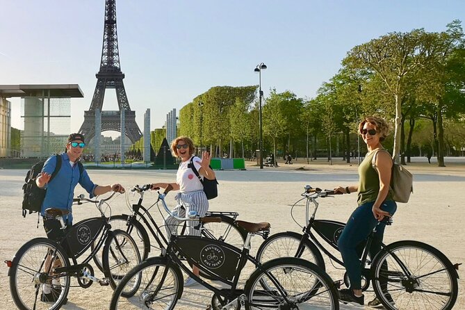 Paris Monuments Small Group Bike Tour - Included Amenities