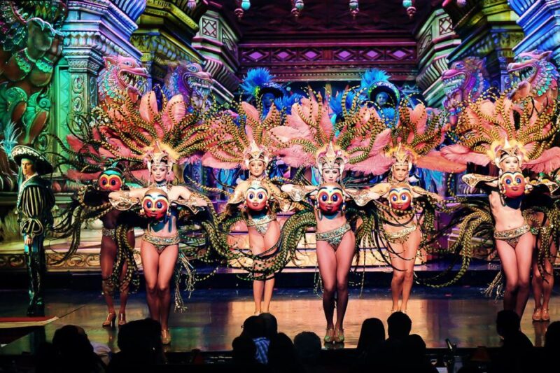 Paris: Moulin Rouge Cabaret Show Ticket with Champagne - The Value for Money – Does It Worth the Price?