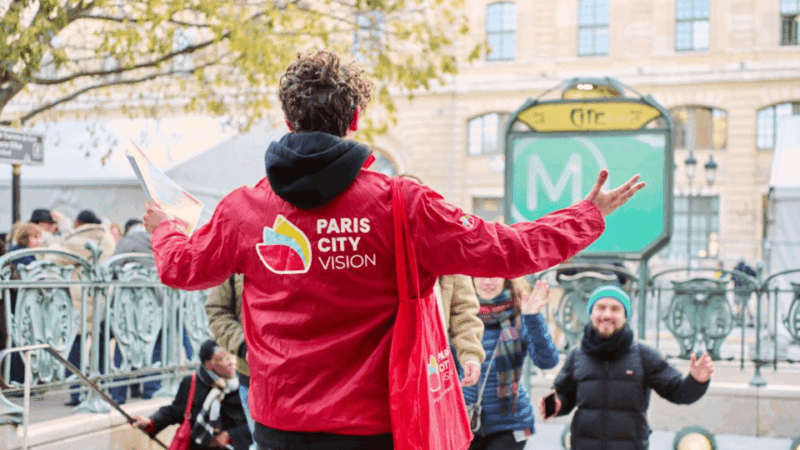 Paris: Notre Dame Cathedral Guided Tour of the Neighborhood - Who Should Consider This Tour?