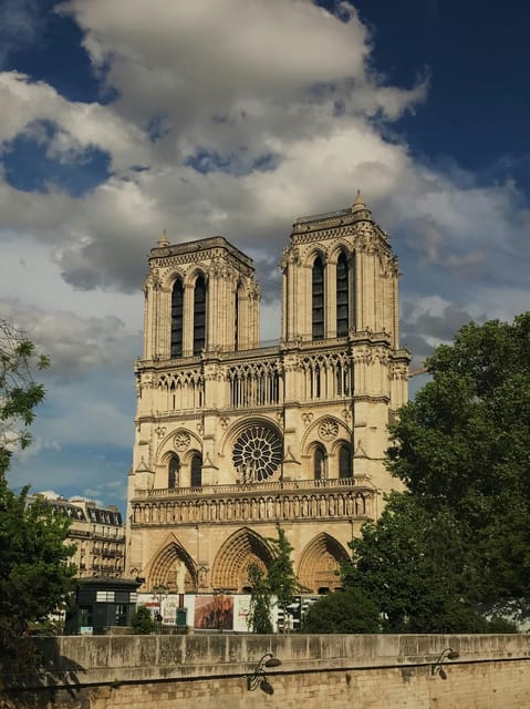 Paris: Notre Dame Exterior Guided Tour - Small Group - The History of Notre Dames Restoration