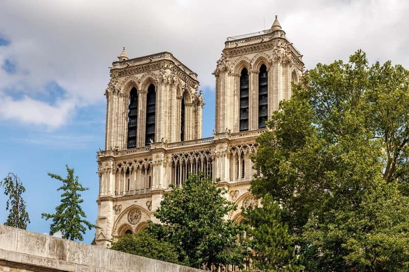 Paris: Notre Dame Outside Tour and Sainte Chapelle Ticket - Why This Tour Works Well