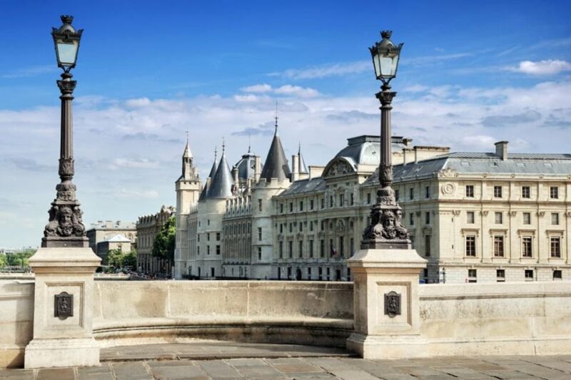 Paris Passlib' City: Official Pass with 5 Top Attractions - The Practicalities