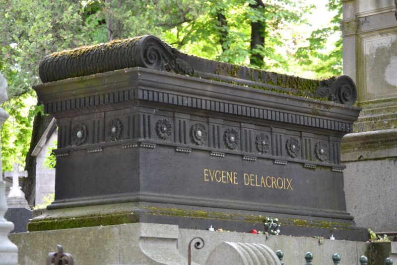 Paris: Pere Lachaise Cemetery Guided Tour in French - What’s Included and How It Works