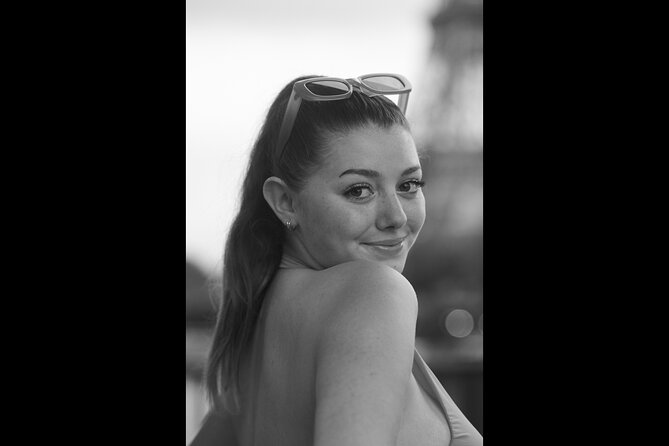 PARIS PHOTO - Joyful Stroll for a Private Professional Shoot - Photography Guidance