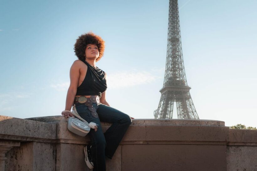 Paris Portrait Photoshoot at the Eiffel Tower - Why This Tour Offers Great Value