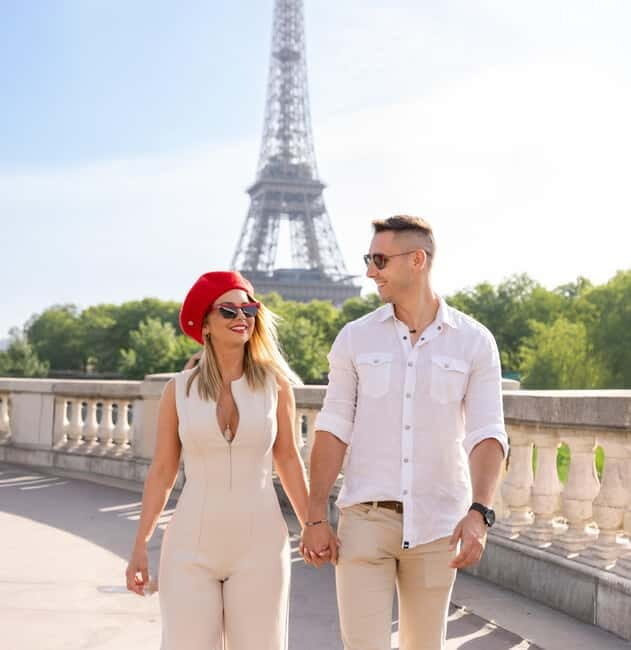 Paris: Premium Photoshoot with Iconic Eiffel Tower Views - An In-Depth Look at the Experience
