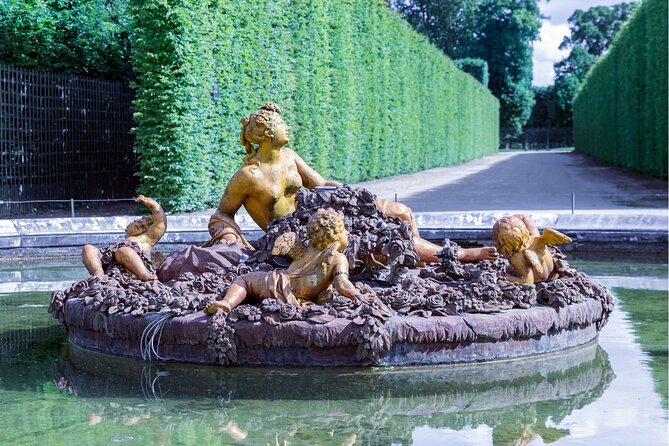 Paris: Priority Pass to Versailles Palace With Gardens & Estate - What to Expect at Versailles