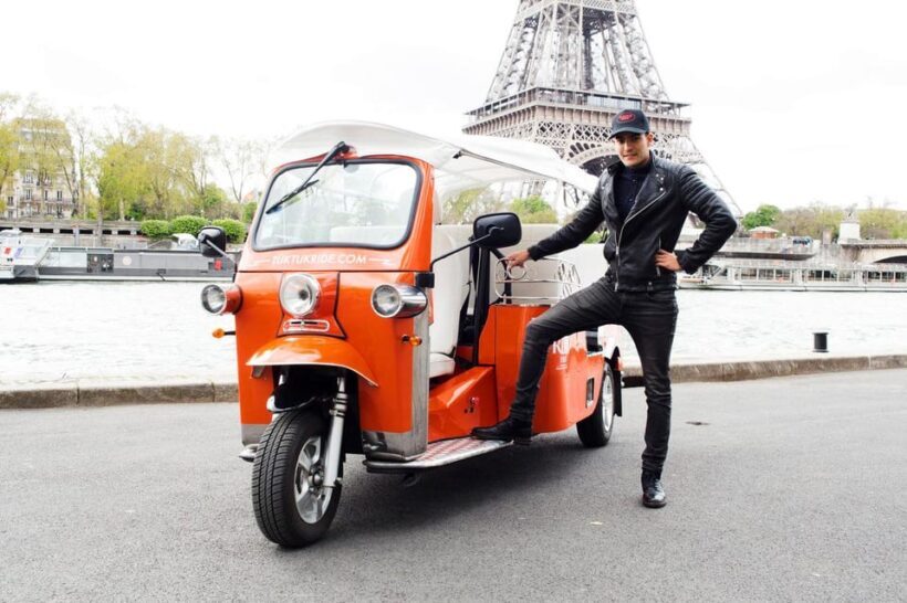 Paris: Private City Highlight Tour by Electric Tuk-Tuk - Key Points