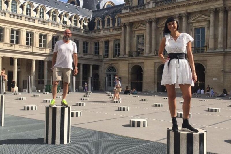 Paris: Private Custom Walking tour with A Local Guide - Key Points