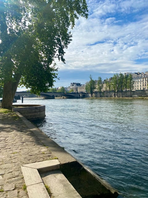 Paris: Private Early Morning City Walking Tour - The Sum Up