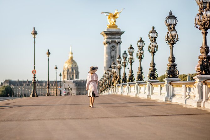 Paris Private Full Day Tour - Montmartre, French Lunch & Eiffel Tower - Indulging in a Traditional French Lunch Experience