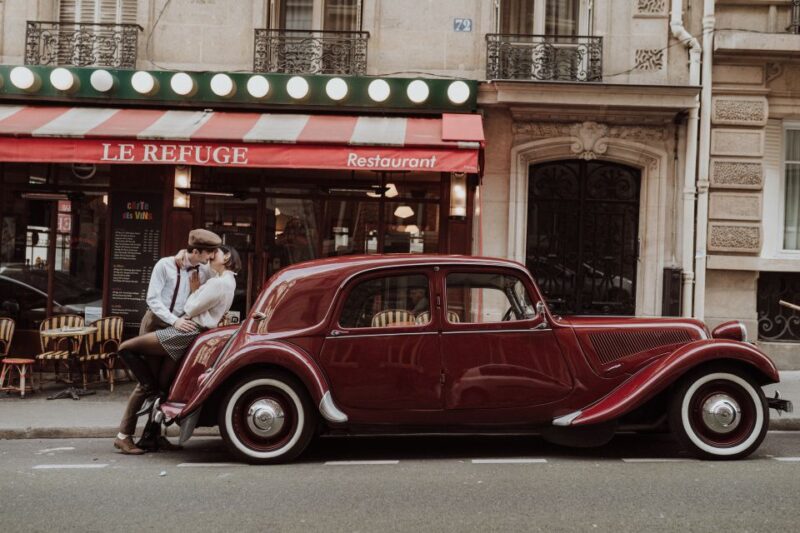 Paris: Private Guided City Tour in a Traction Avant or DS 21 - The Value & Practical Considerations