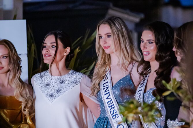 Paris Private Guided Professional Photoshoot - Meeting Points & Logistics