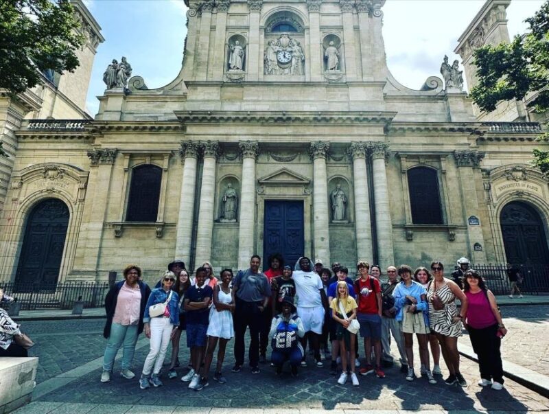 Paris: Private Half-Day Walking Tour with a Local Guide - Practical Details and Tips
