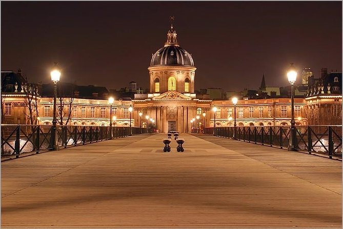 Paris Private Night Tour With River Cruise and Champagne Option - Enhancing the Experience With Optional River Cruise and Champagne