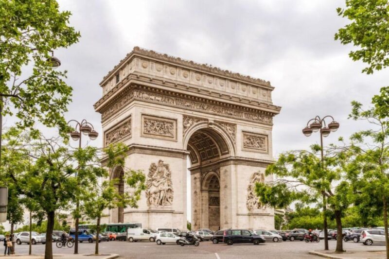 Paris: Private Paris Tour in an Electric Vehicle - What’s Included — and What’s Not