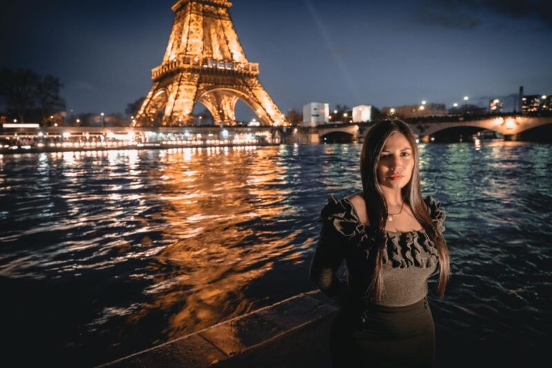 Paris: Private Photoshoot near any chosen Landmark - Who Will Love This Experience?