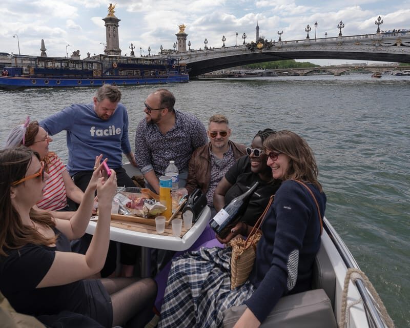 Paris: Private Seine River Cruise - FAQs