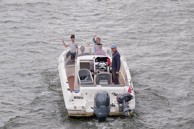 Paris Private Seine River Cruise Embark Near Eiffel Tower - Memorable Moments