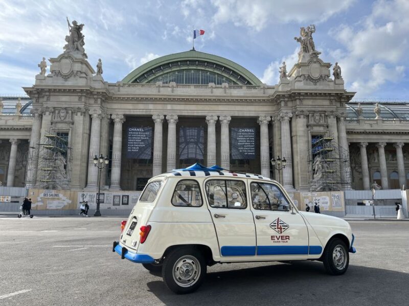 Paris: Private Sightseeing tour in Renault 4L electric 2h - The Sum Up