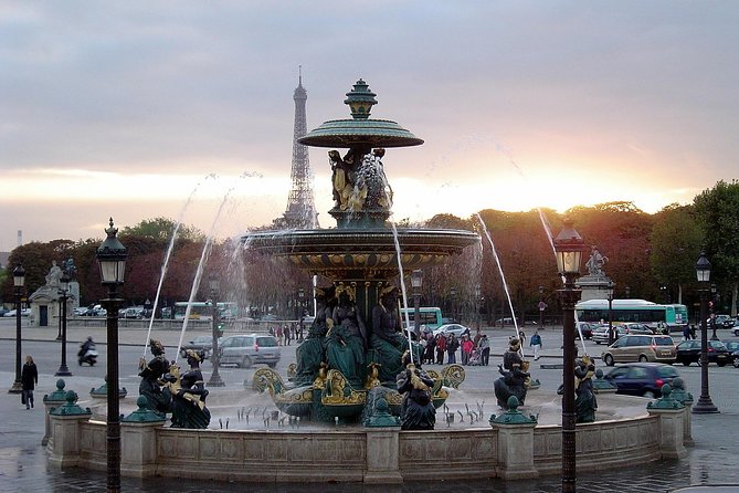 Paris Private Tour with Seine River Cruise - The Practical Side: What to Expect