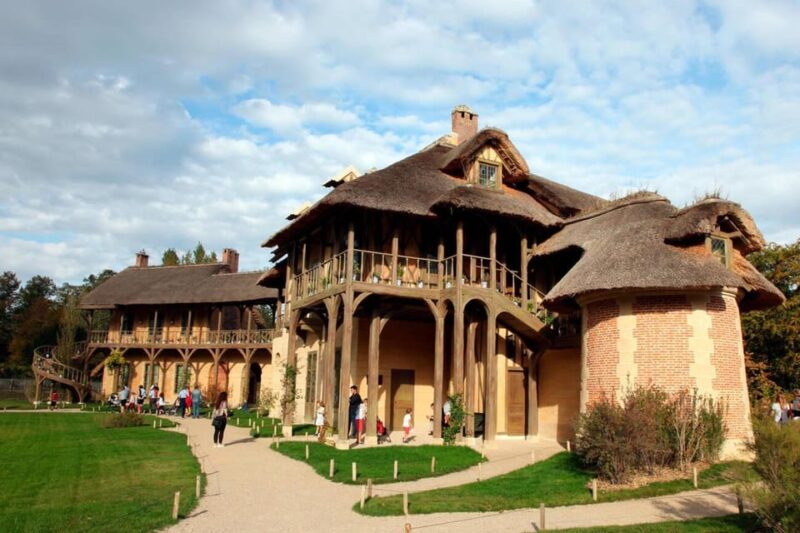 Paris: Private Versailles & Estate Marie Antoinette Day Trip - The Sum Up