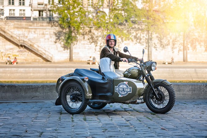 Paris Private Vintage Half Day Tour on a Sidecar Motorcycle - Experienced Guides, Exceptional Service