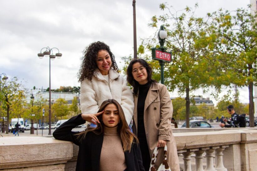 Paris: Professional Photoshoot at the Arc de Triomphe - An In-Depth Look at the Photoshoot Experience