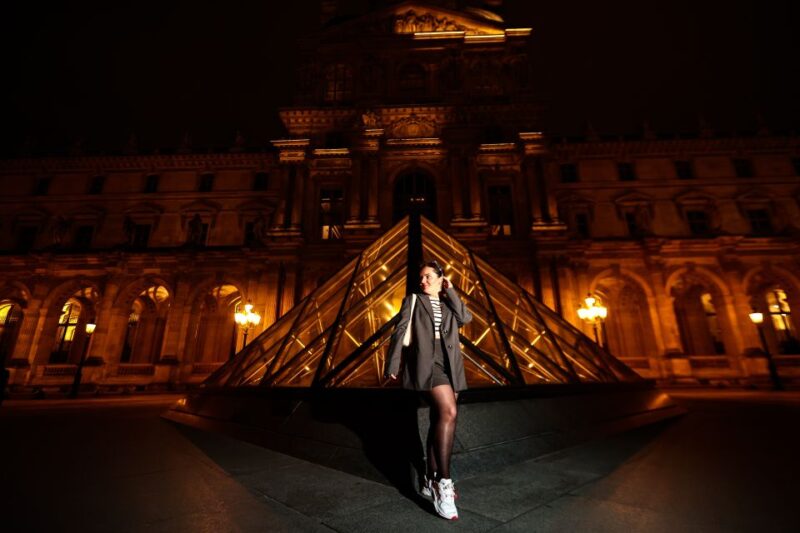 Paris: Professional Photoshoot with 300+ Photos + 1 present - The Sum Up