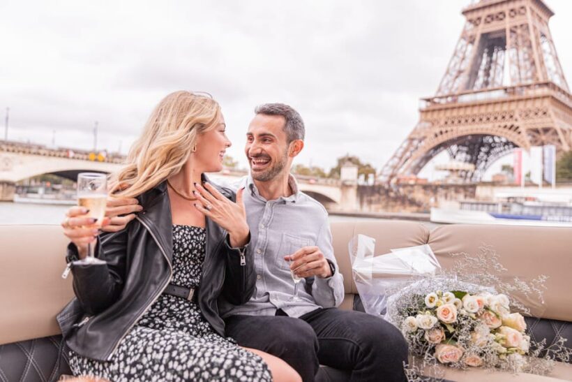 Paris Proposal / Private River Cruise + Photographer 1h - The Value: Is It Worth It?